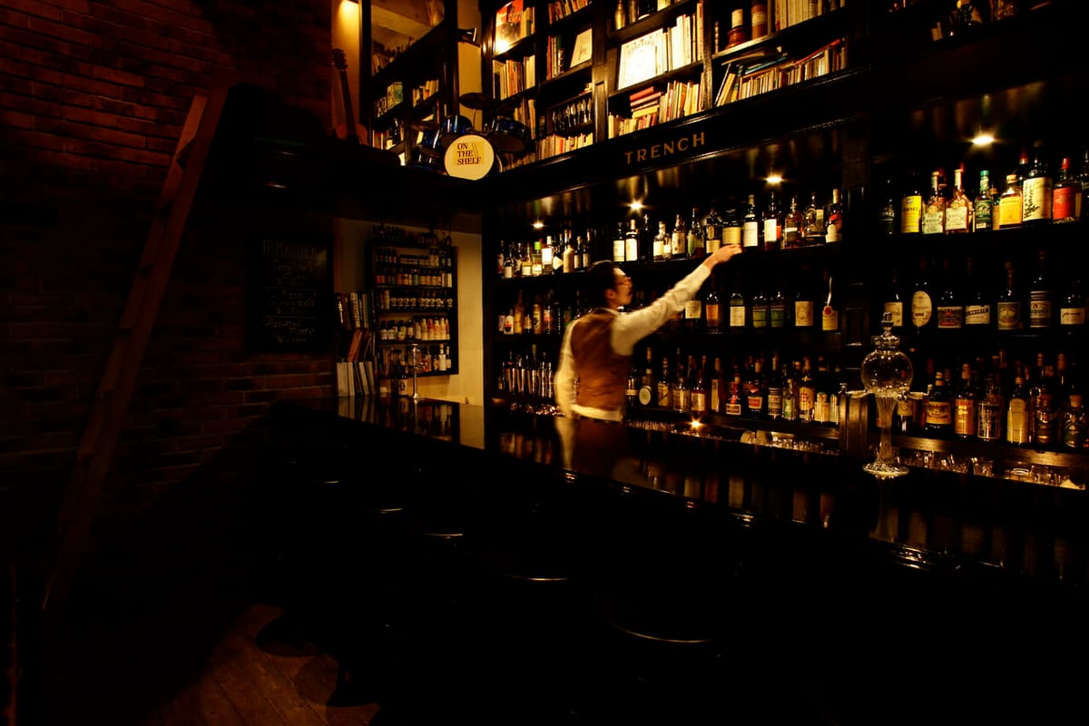 Rogerio Igarashi Vaz: "Bar TRENCH fosters reflection"